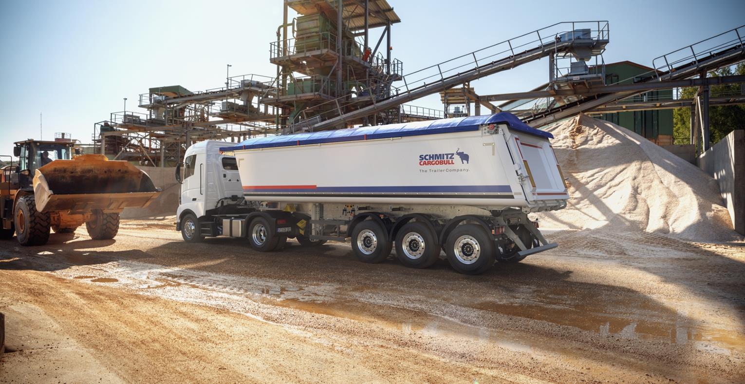 Tipper semi-trailers