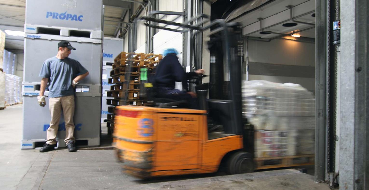 Temperature-controlled transport